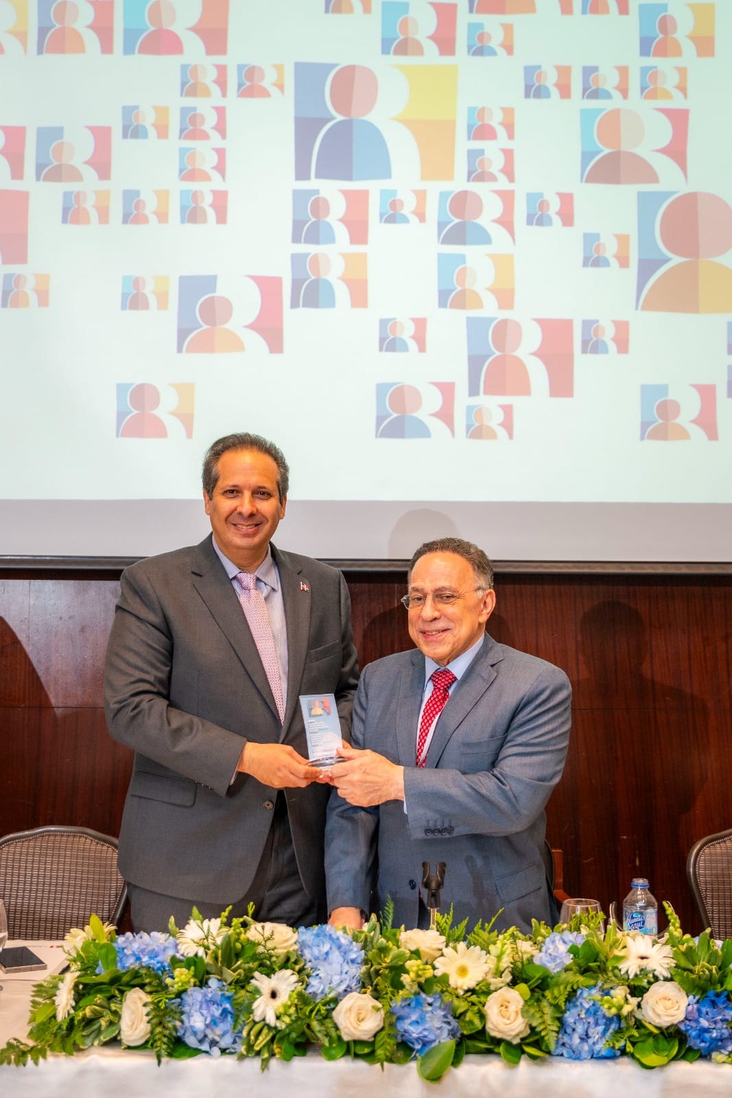 Rehabilitación reconoce los aportes de Abinader en su asamblea de ...