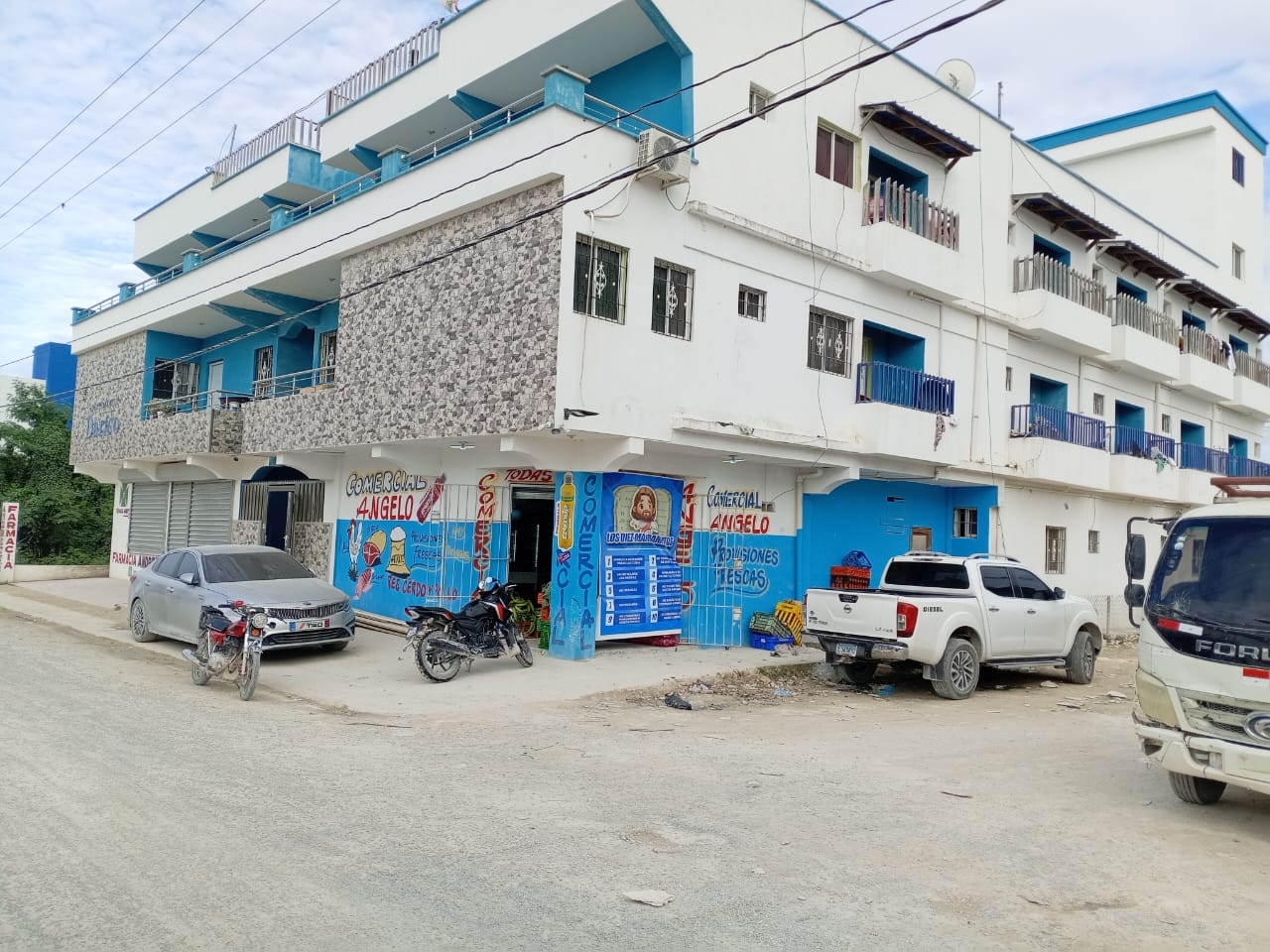 El Hoyo de Friusa: Un barrio sin “hoyo”, bajo el control de la Policía ...